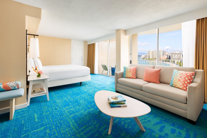 Waikiki Hotel Rooms Suites The Twin Fin Hotel Waikiki
